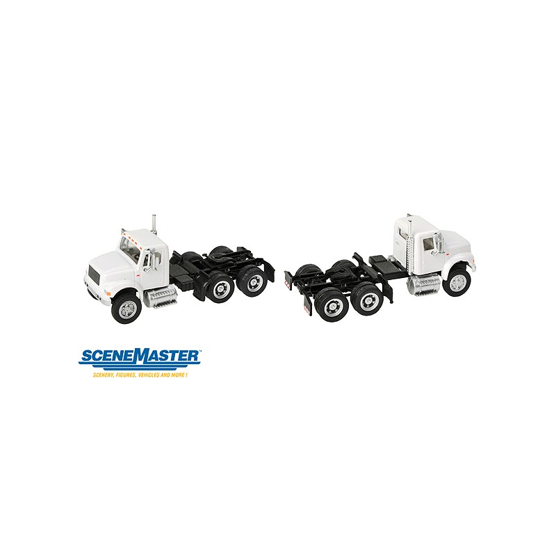 Walthers SceneMaster 11180 (HO) International® 4900 Dual-Axle Semi ...