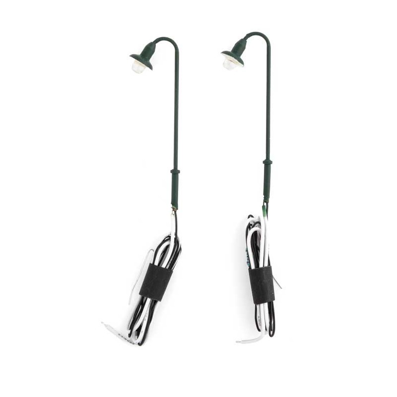 Walthers SceneMaster 4801 (HO) LED Streetlight 2-Pack - Station ...