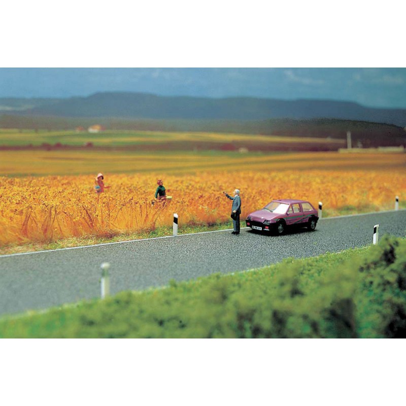 Walthers SceneMaster 1255 (HO) Flexible Self-Adhesive Paved Roadway ...