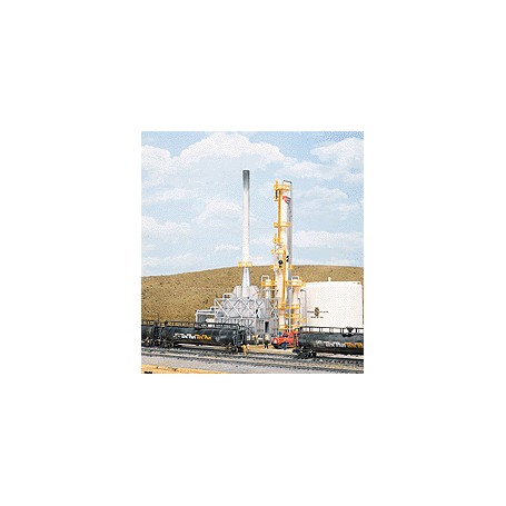 Walthers Cornerstone 3219 (N) North Island Oil Refinery -- Kit