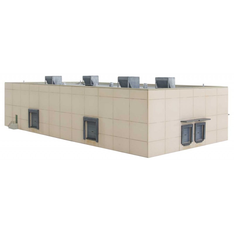 Walthers Cornerstone 3862 (N) Modern Concrete Warehouse -- Kit